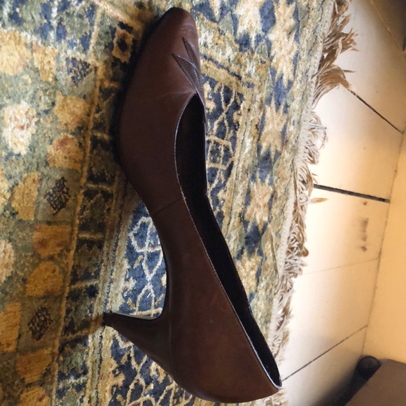 Sutton Plaza | Shoes | Vintage Leather Heels Sutton Plaza | Poshmark